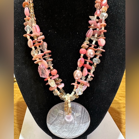 CJ Banks | Jewelry | Cj Pink Glass And Shell Barbie Core Necklace ...